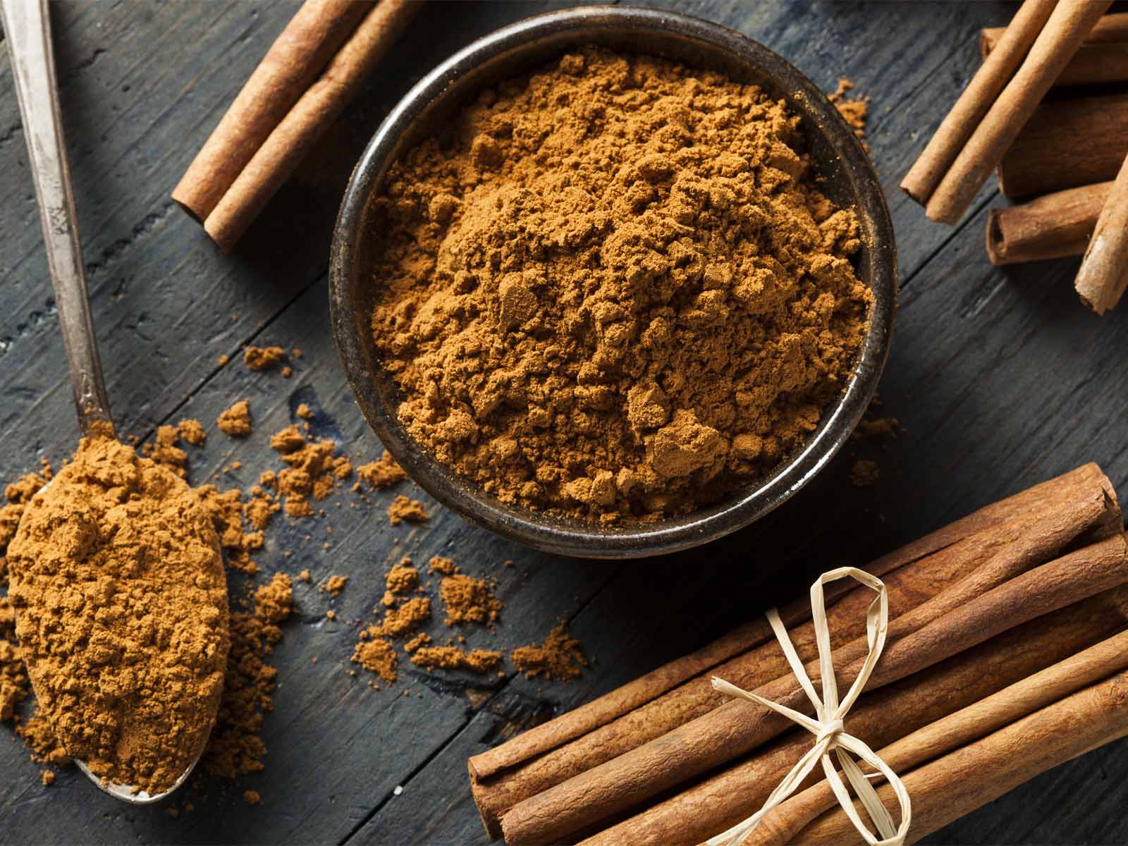 Cinnamon for Digestive Health (And Preventing Food Poisoning!)